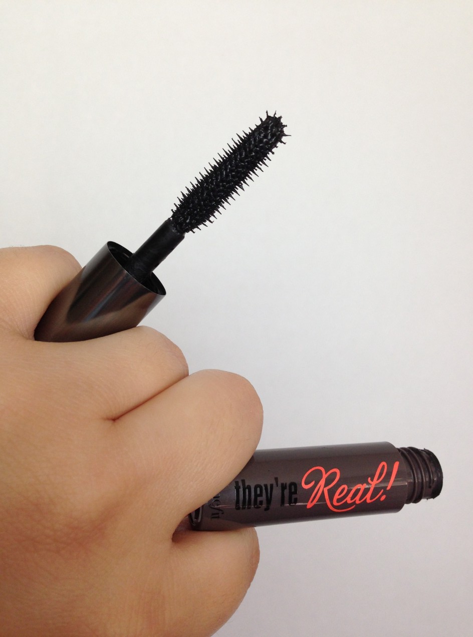 Benefit They're Real Mascara - The Lab Bunny